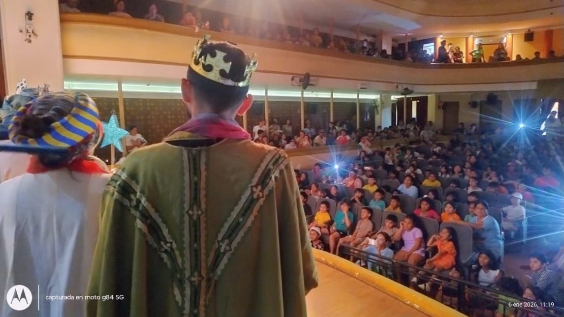 Cerca de 500 niños participaron de un encuentro comunitario en el Cine ...