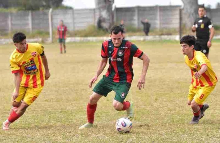 Villa Unión festejó ante Instituto Santiago y sigue sumando ...